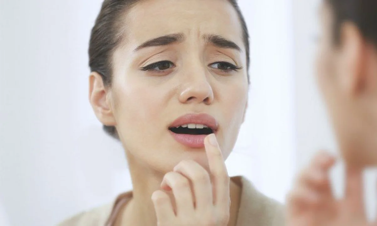 Wirusy Herpes – wirusy powodujące opryszki i inne choroby zakaźne ...